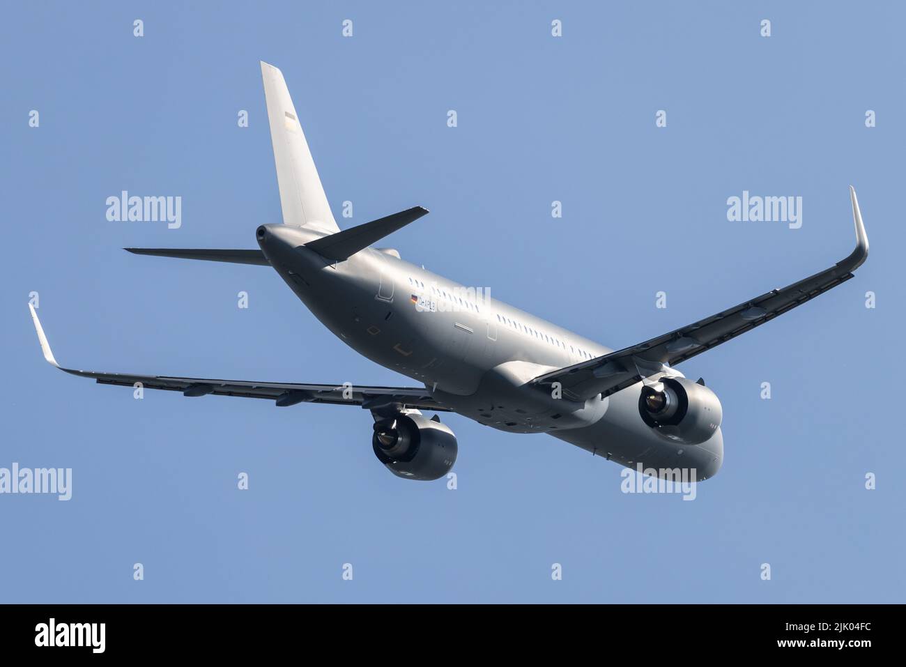 German Air Force (GAF) departing Hamburg Airport (EDDH - HAM) with a ...