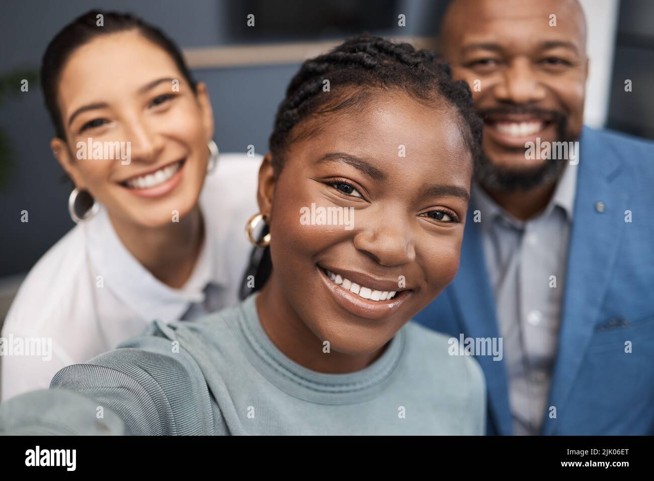 These colleagues are simply the best to work with. Portrait of a group ...