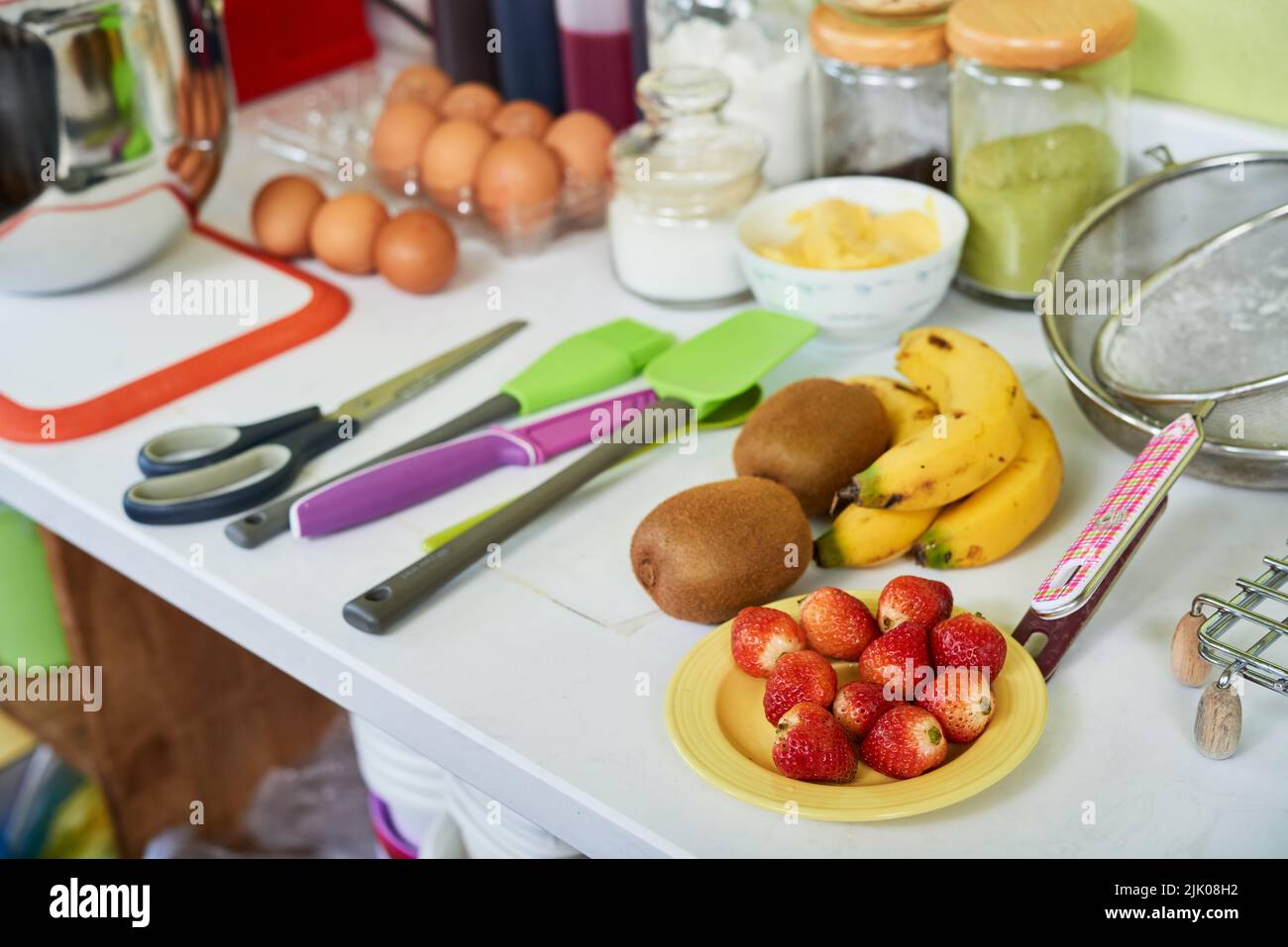 Kitchen tools on table hi-res stock photography and images - Alamy