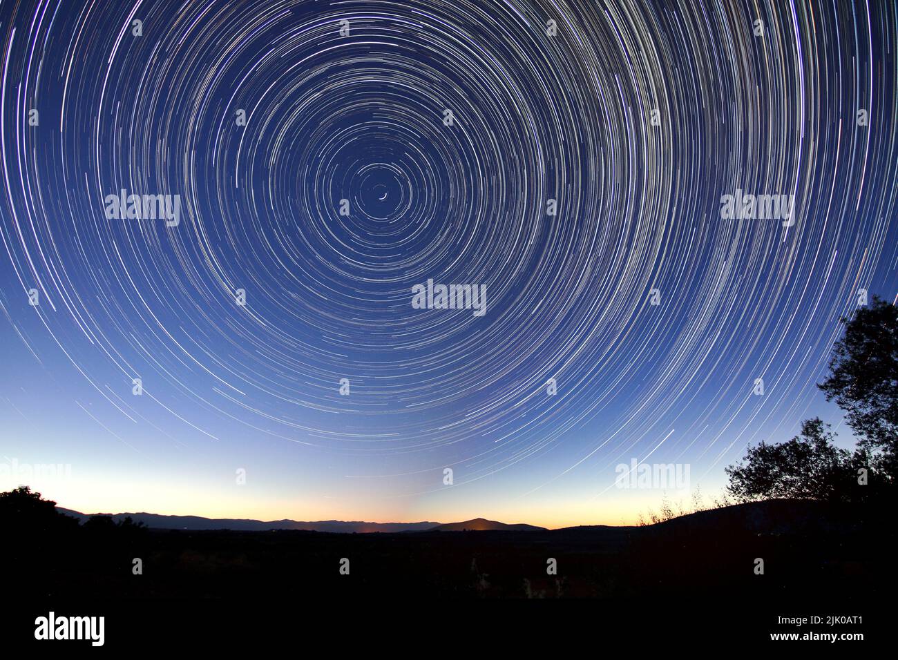 Stars circling hi-res stock photography and images - Alamy