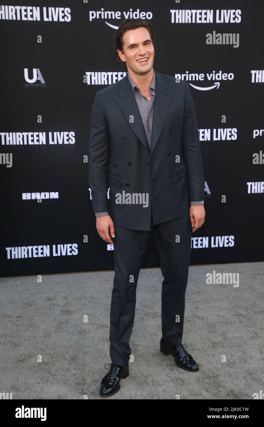 Tom bateman 2022 hi-res stock photography and images - Alamy