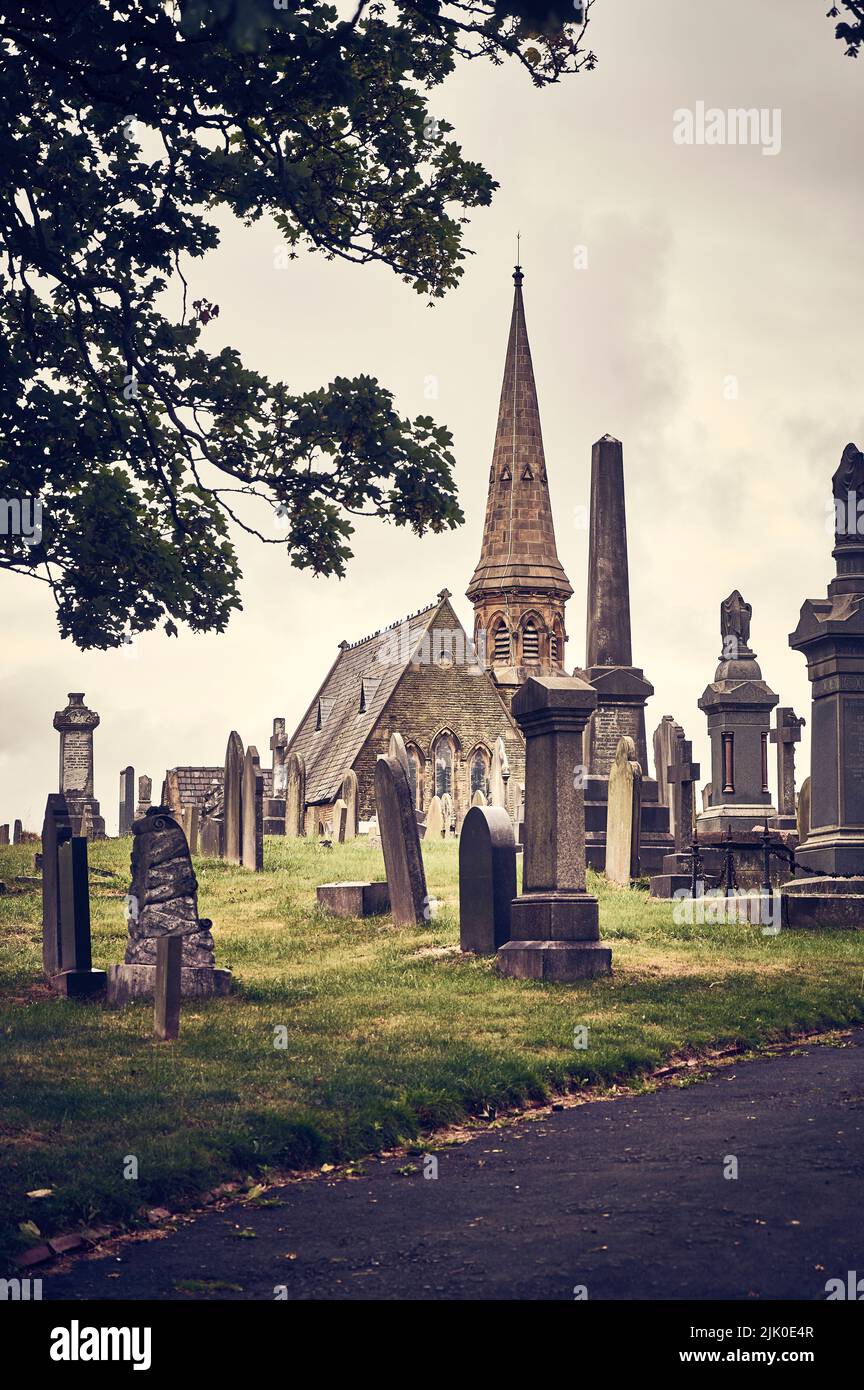 Layton cemetry gravestones and chapel Stock Photo - Alamy