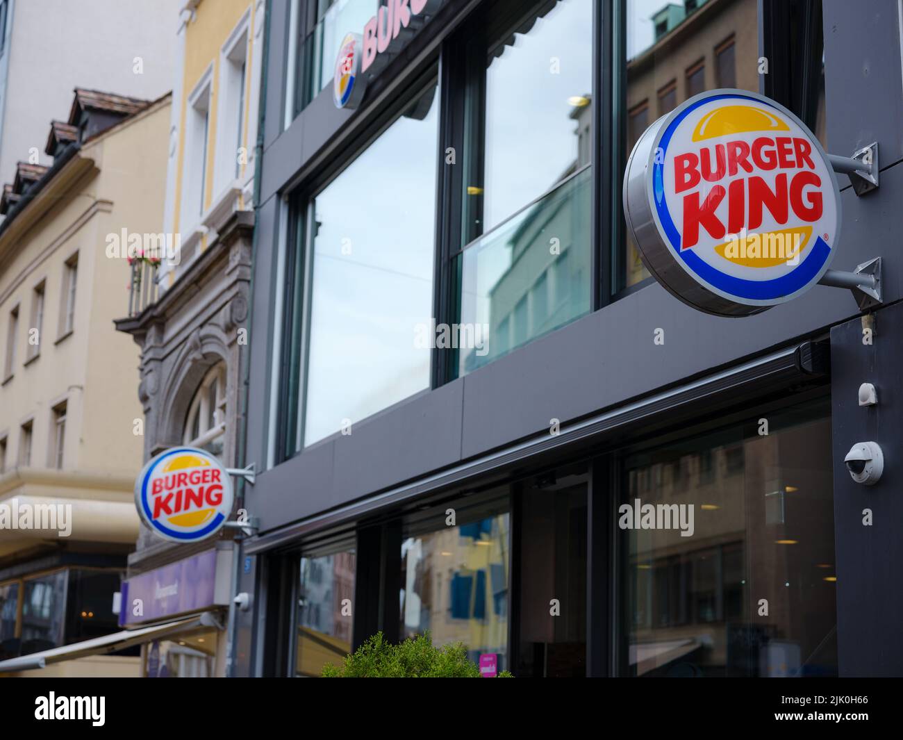 Basel, Switzerland - July 4 2022: Burger King Restaurant logo. Burger ...