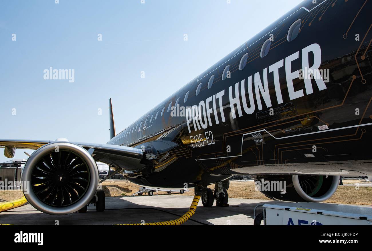 Embraer E195-E2 Profit Hunter Stock Photo - Alamy Embraer E195-E2 Profit Hunter Stock Photo - Alamy