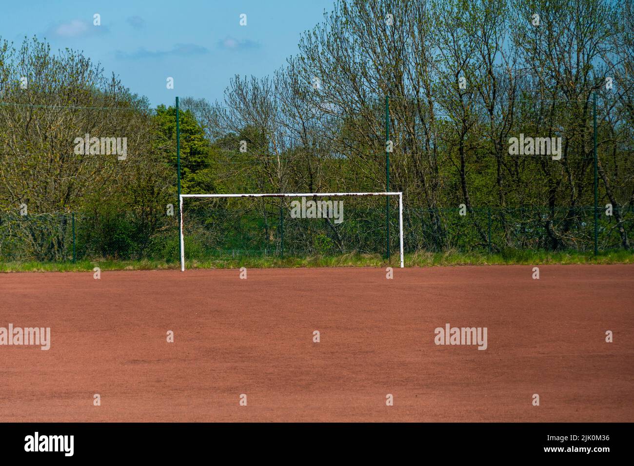 Empty football pitch hi-res stock photography and images - Alamy