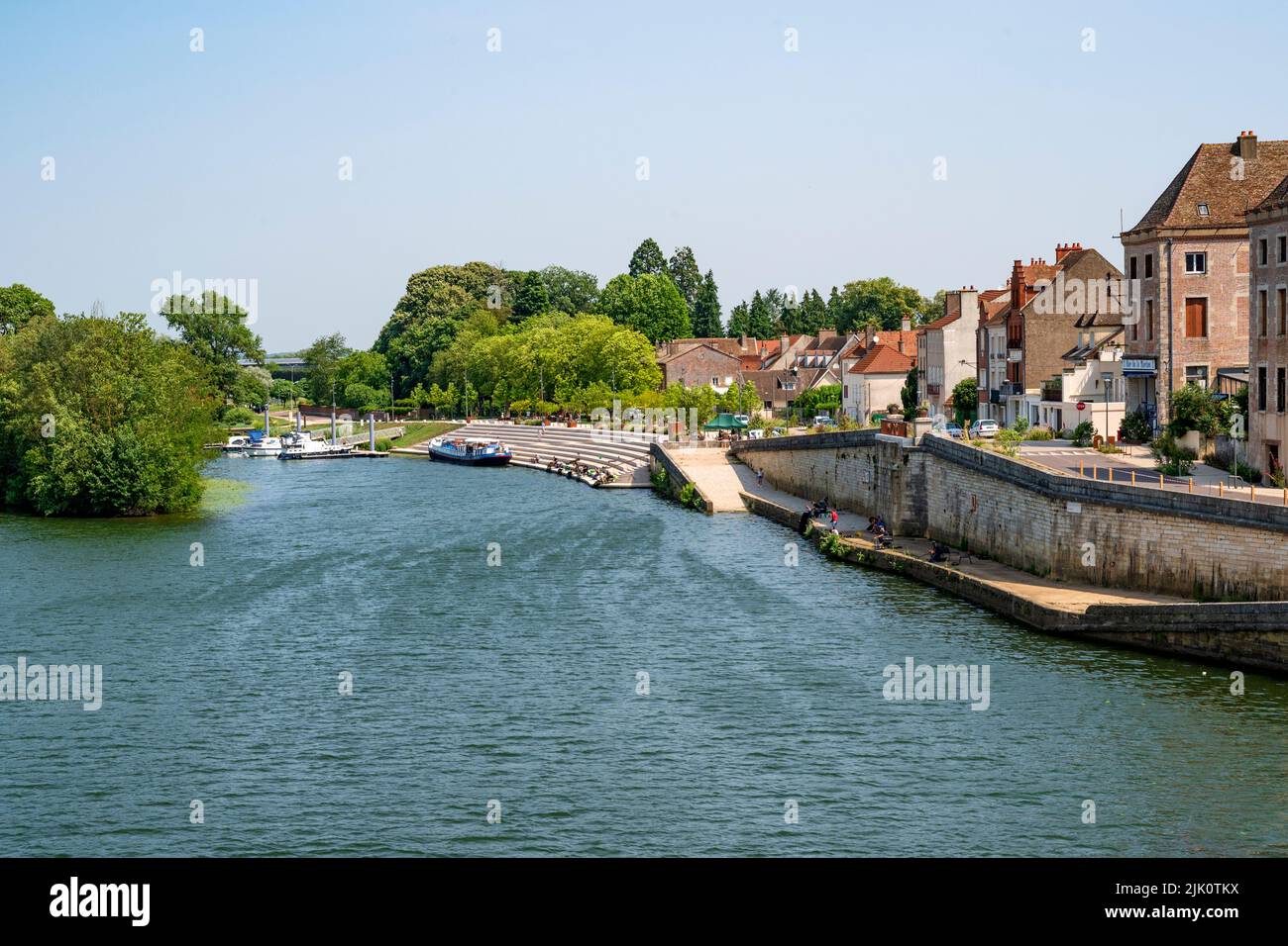 The Saône river with the port of Seurre, Burgundy, France Stock Photo - Alamy