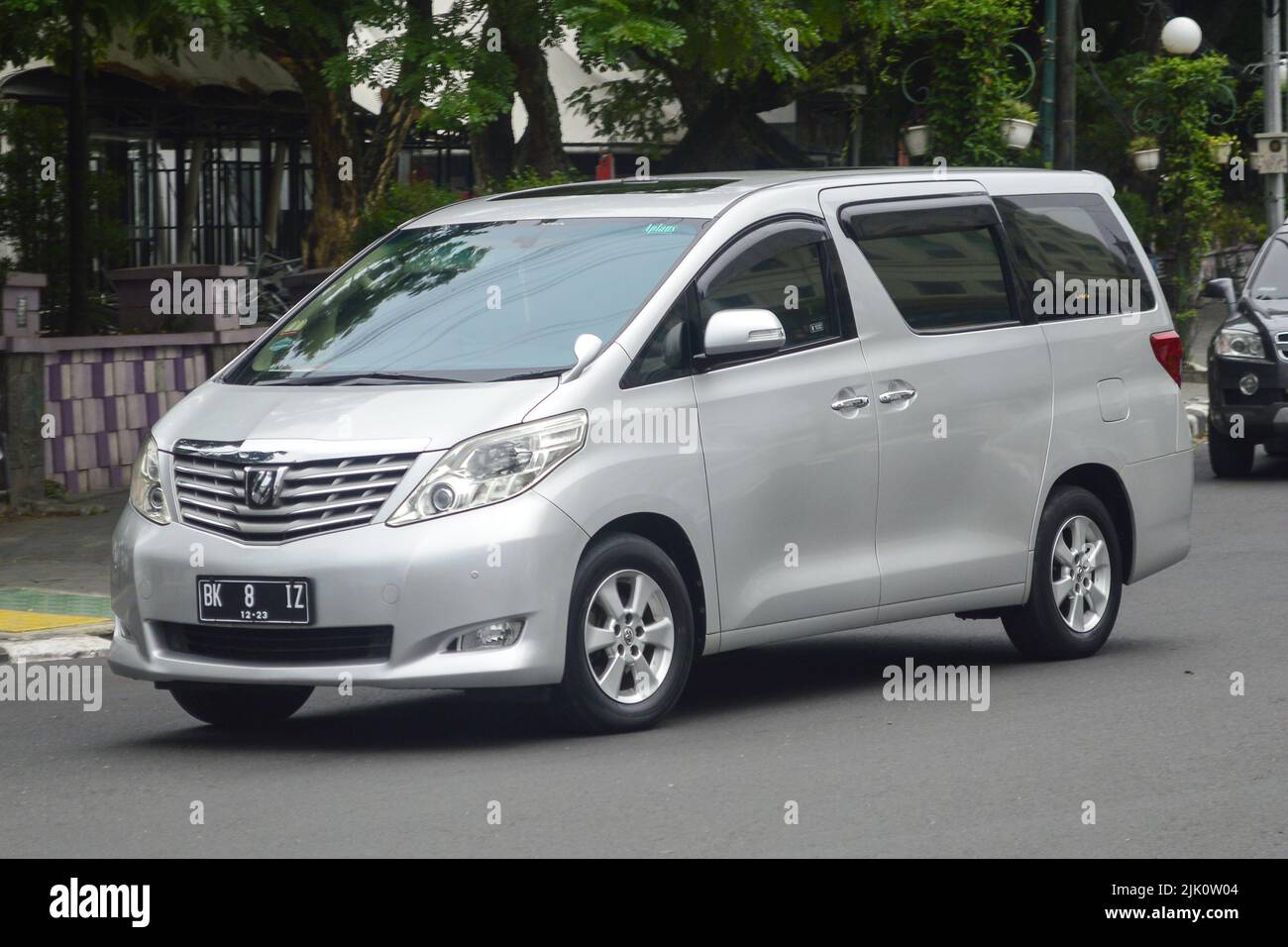 Toyota alphard hi-res stock photography and images - Alamy