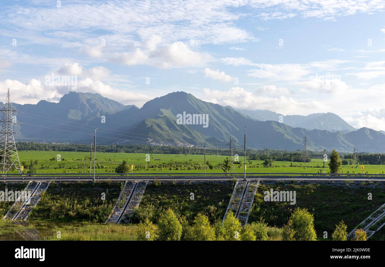 Farm fields near highway view hi-res stock photography and images - Alamy
