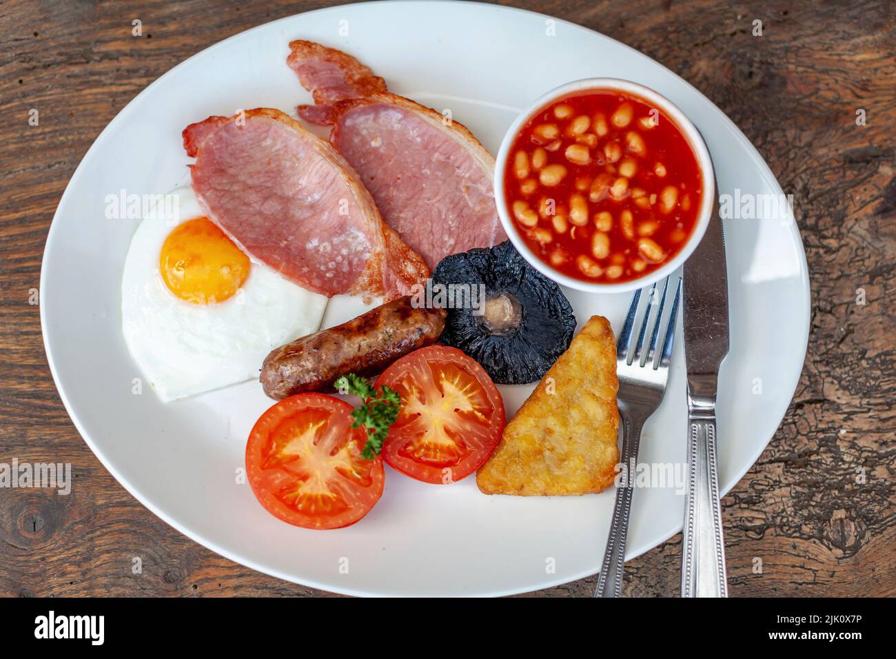 English country kitchens hi-res stock photography and images - Alamy