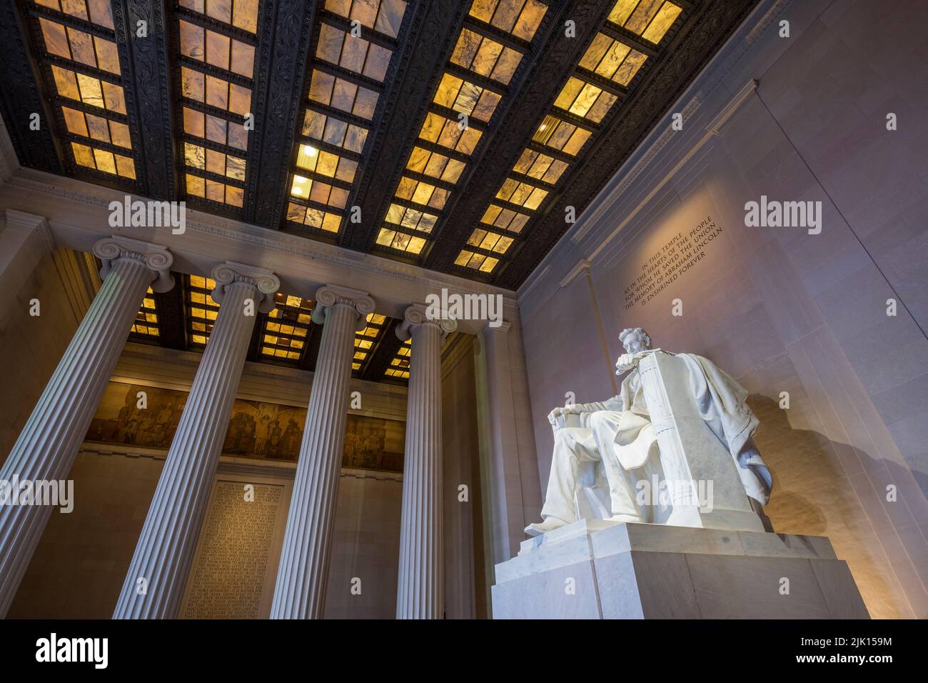 Interior of the Lincoln Memorial, National Mall, Washington DC, United ...