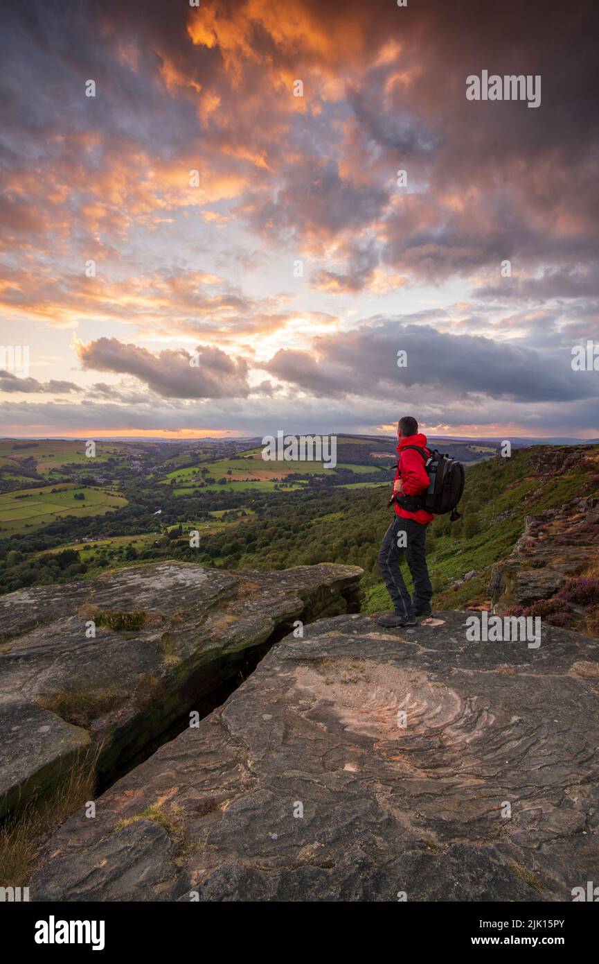 Full as edge hi-res stock photography and images - Alamy