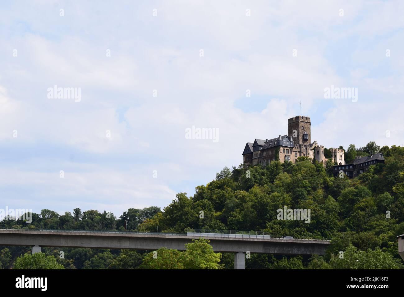 Castle oberlahnstein hi-res stock photography and images - Alamy