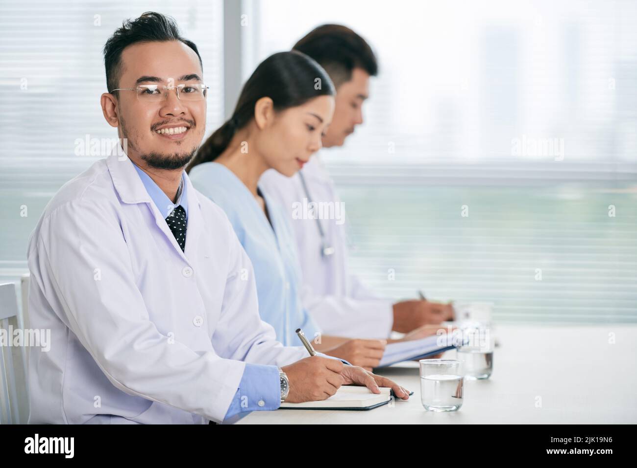 Vietnamese hospital hi-res stock photography and images - Alamy