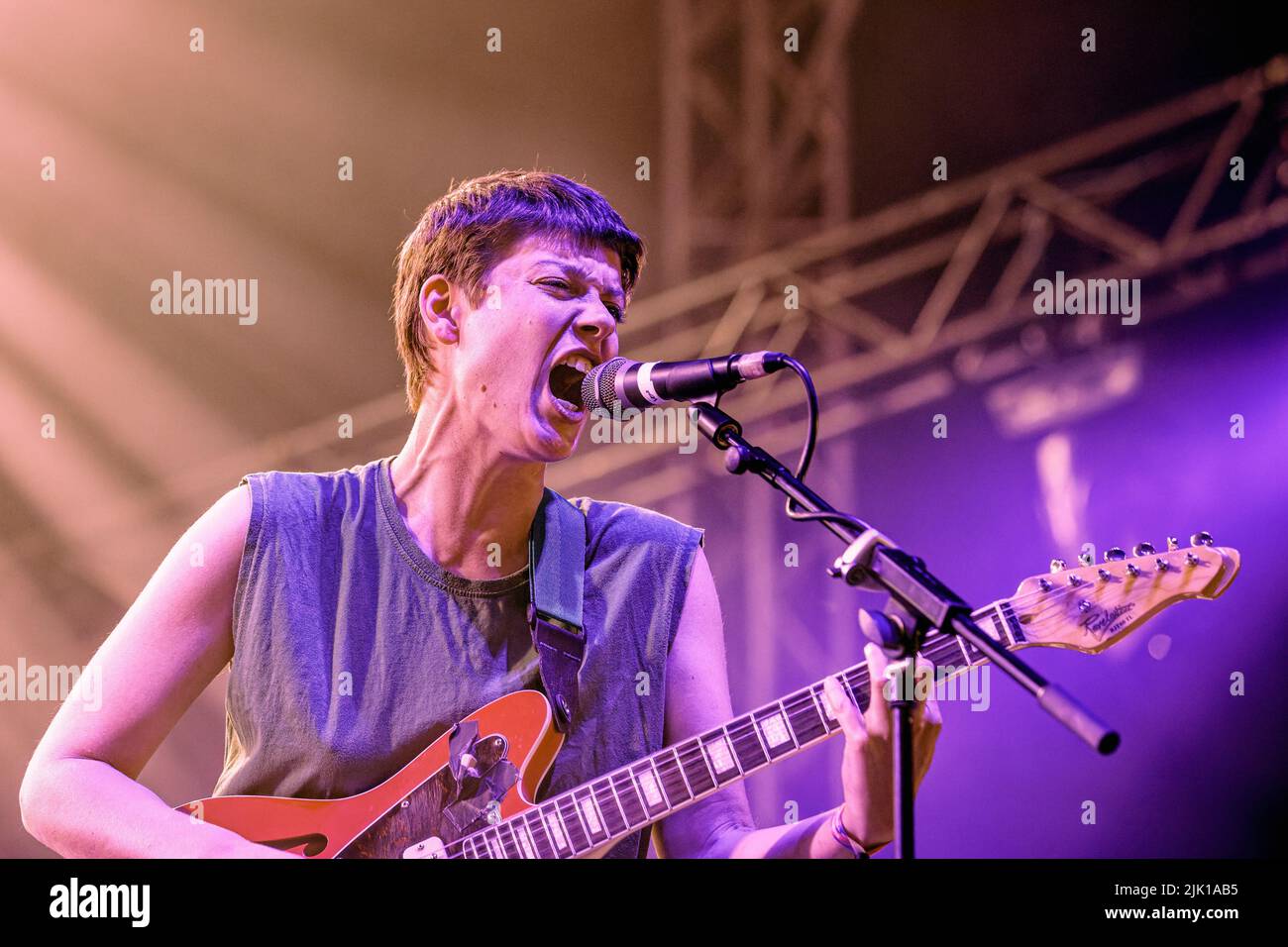 Porridge radio band hi-res stock photography and images - Alamy