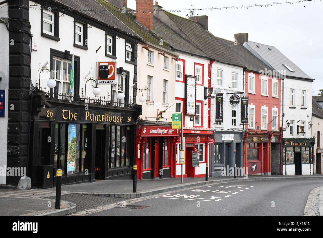 Parliament Street, Kilkenny, Ireland Stock Photo - Alamy Parliament Street, Kilkenny, Ireland Stock Photo - Alamy