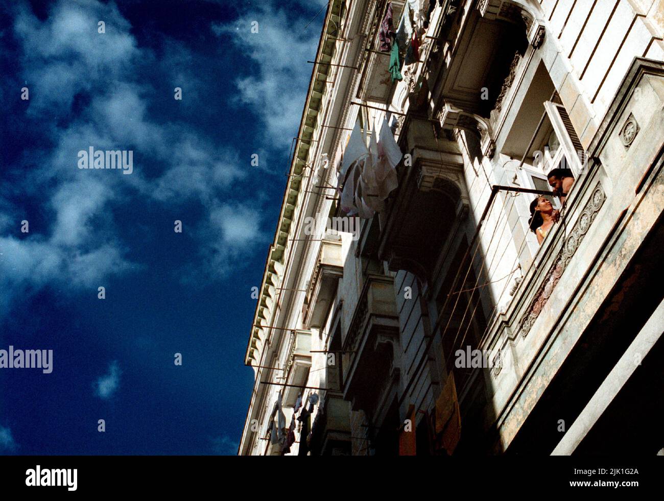 Daily life, Havana, Cuba. A couple in a window Stock Photo - Alamy
