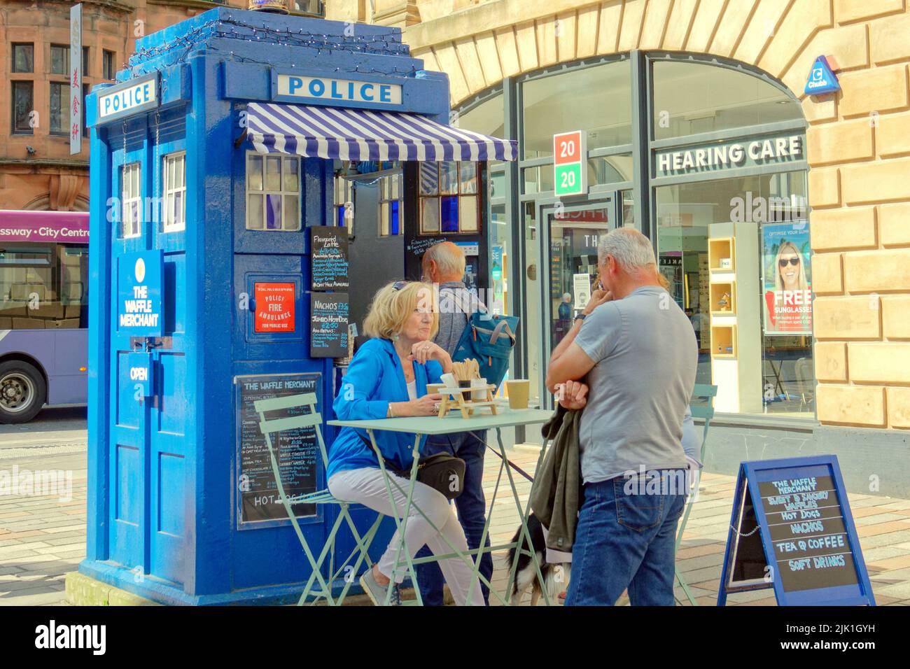 Glasgow police box wilson hi-res stock photography and images - Alamy