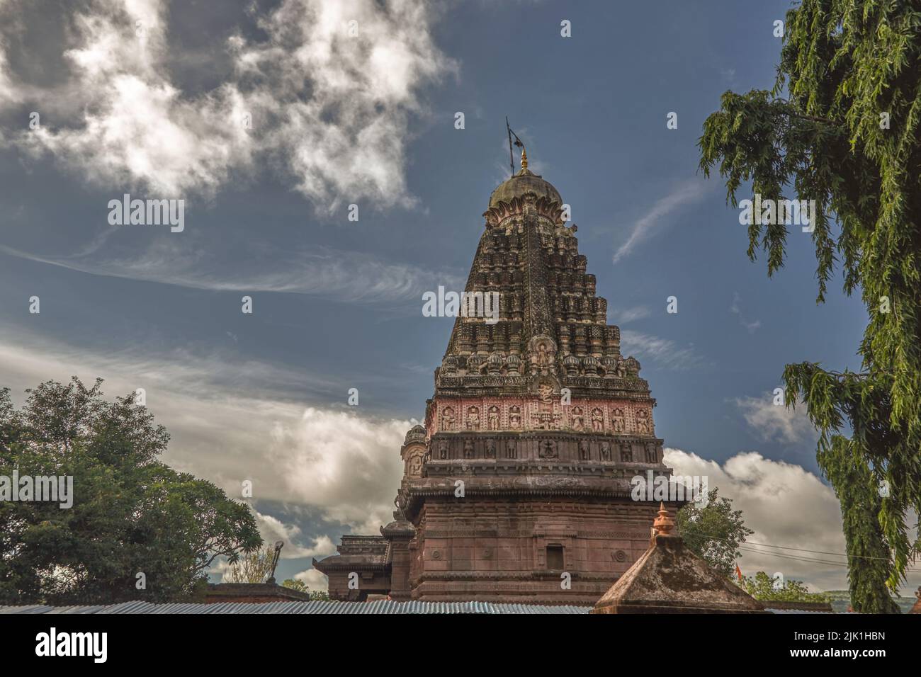 18 Sep 2006 Entrance of Grishneshwar temple-Stone wall and stapes Verul ...