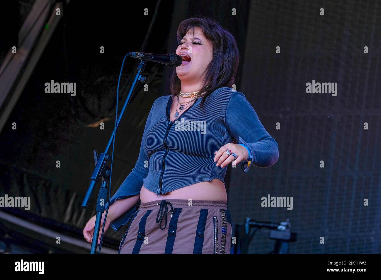 Lola young singer hi-res stock photography and images - Alamy