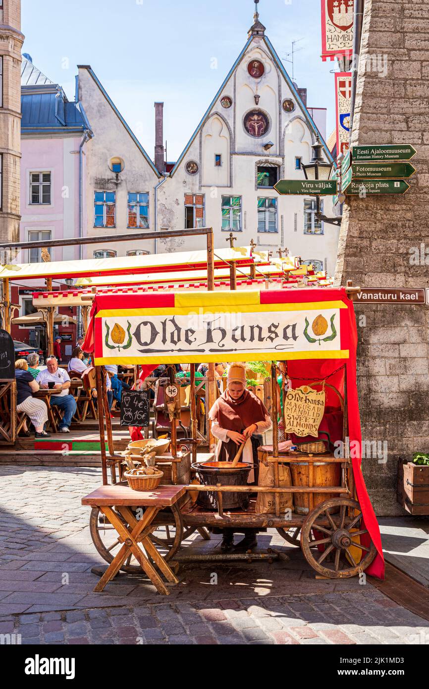 Restaurant tallinn hi-res stock photography and images - Alamy