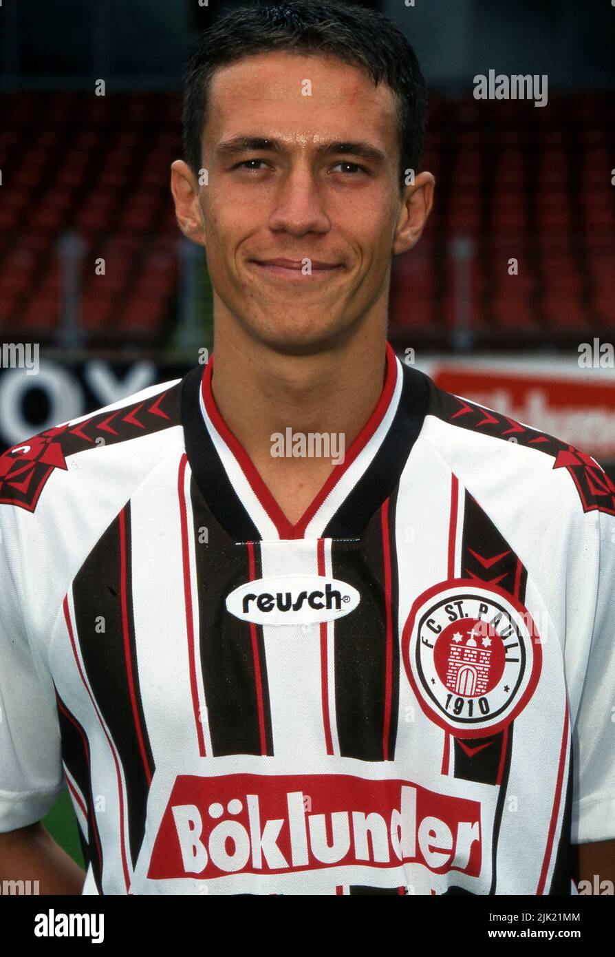 Fc st pauli photos hi-res stock photography and images - Alamy