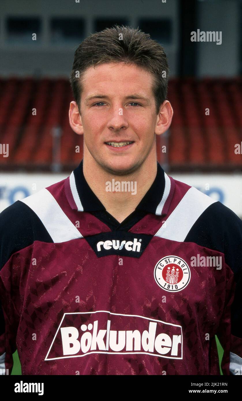 Fc st pauli photos hi-res stock photography and images - Alamy