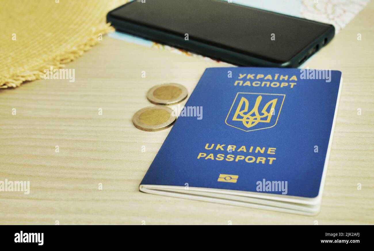 Translation: Ukraine, passport. Ukrainian passports are on the world ...