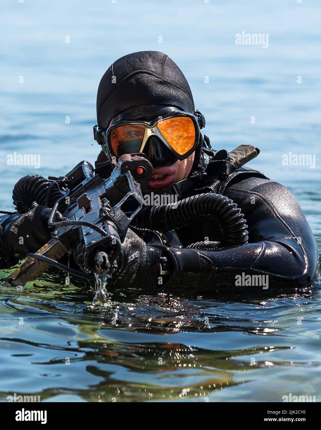 A member of the Croatian Zapovjedništvo Specialjalnih Snaga (ZSS ...