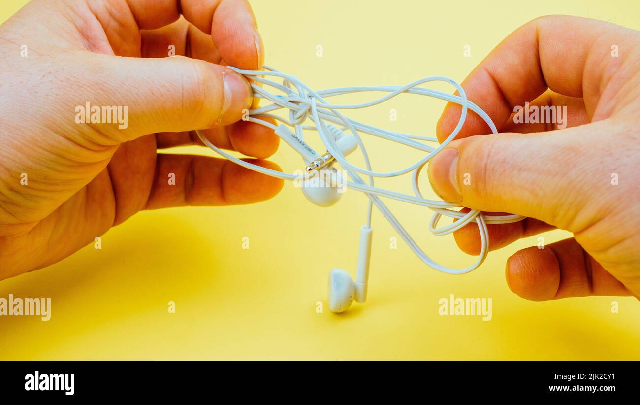 Untangles hi-res stock photography and images - Alamy