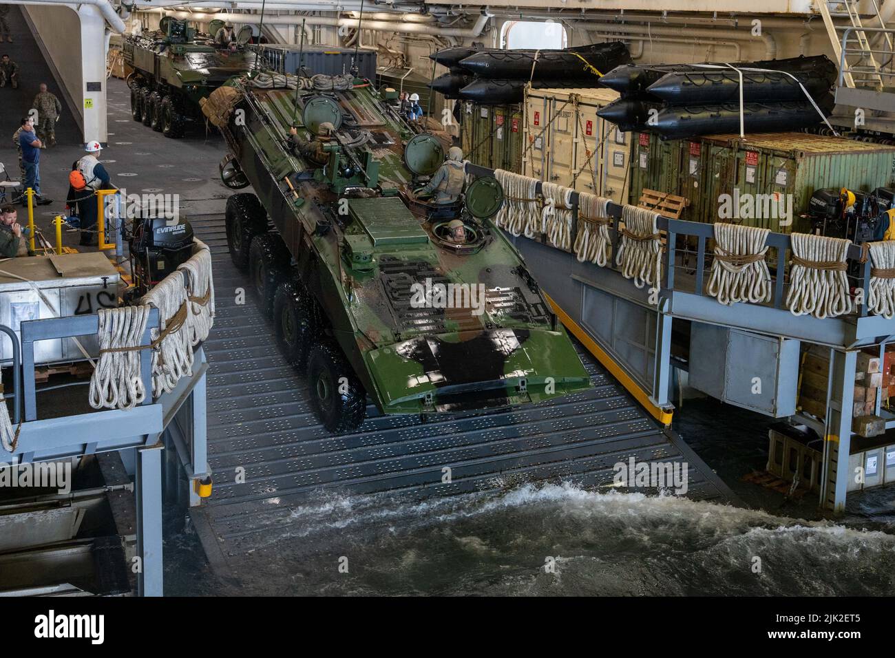 PACIFIC OCEAN (July 6, 2022) - U.S. Marines with Battalion Landing Team ...