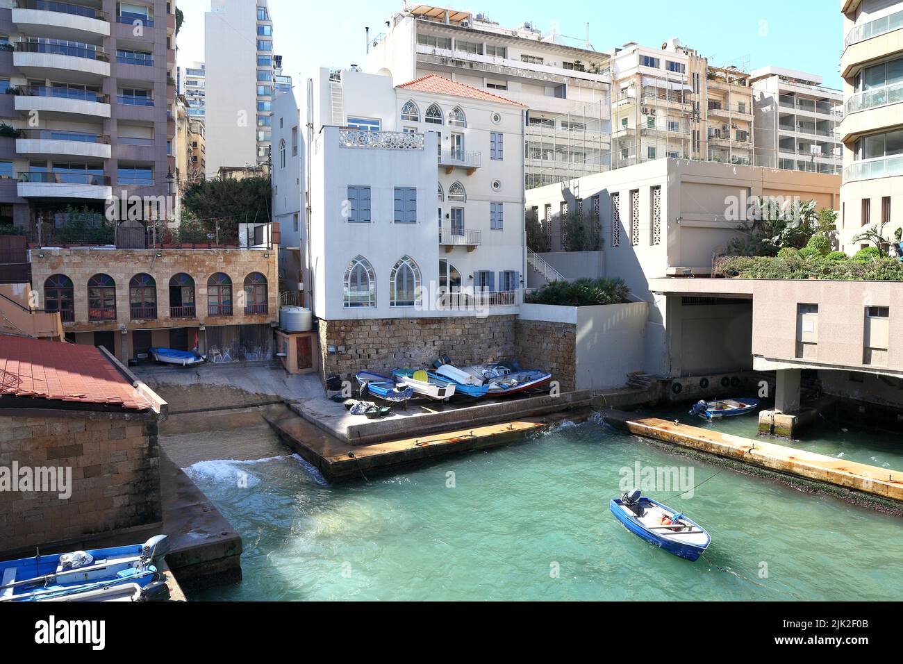 Ein el Mriesseh Fishermen's Harbor in Beirut, Lebanon: The famous ...
