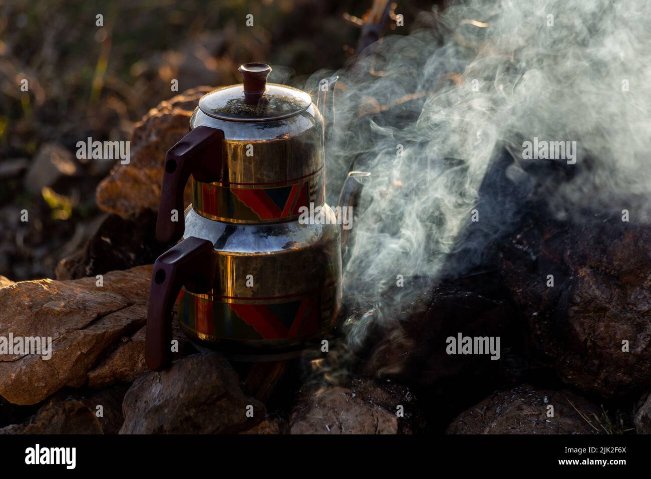 Campfire coffee hi-res stock photography and images - Alamy