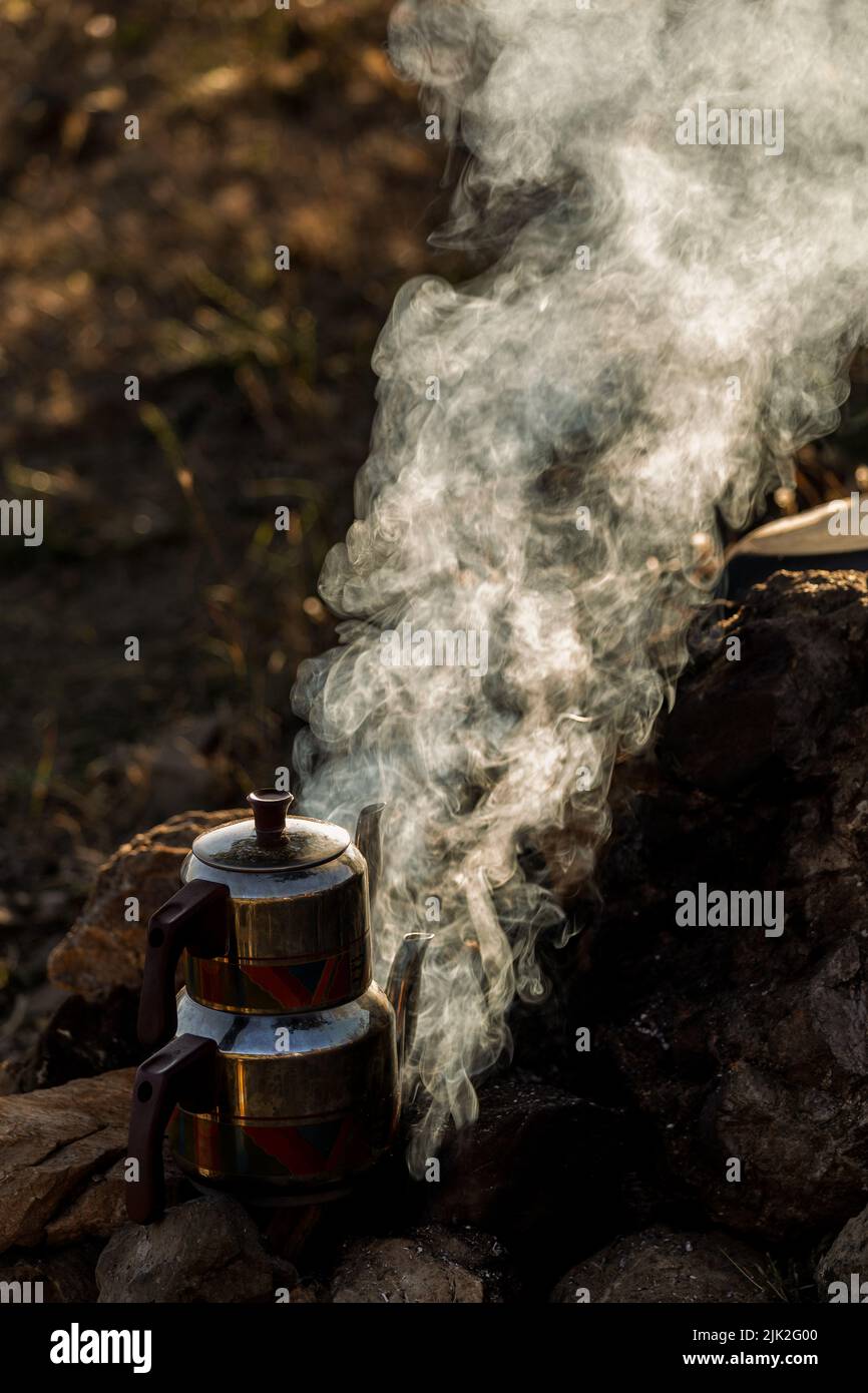 Campfire coffee hi-res stock photography and images - Alamy