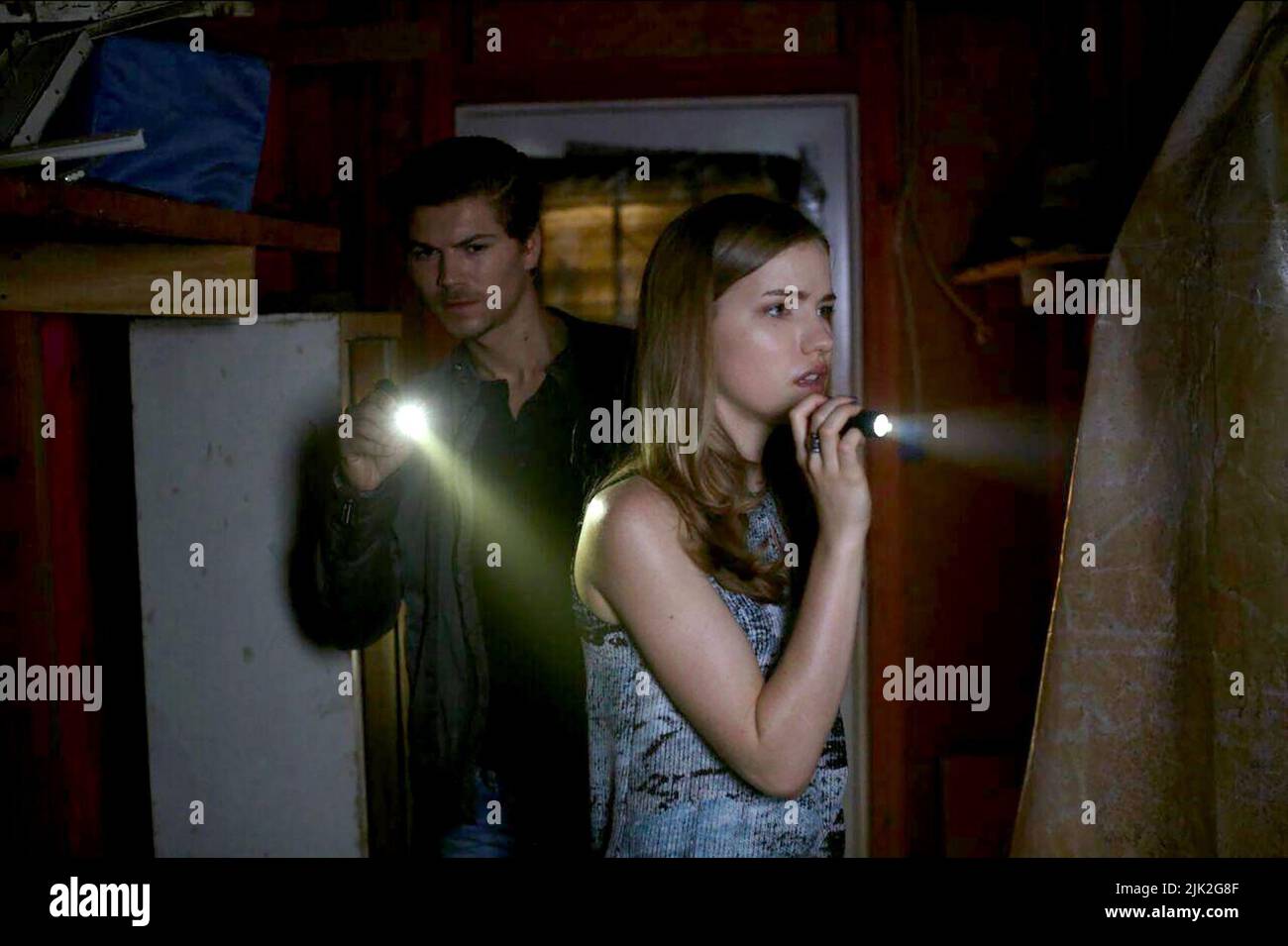 Willa fitzgerald scream hi-res stock photography and images - Alamy