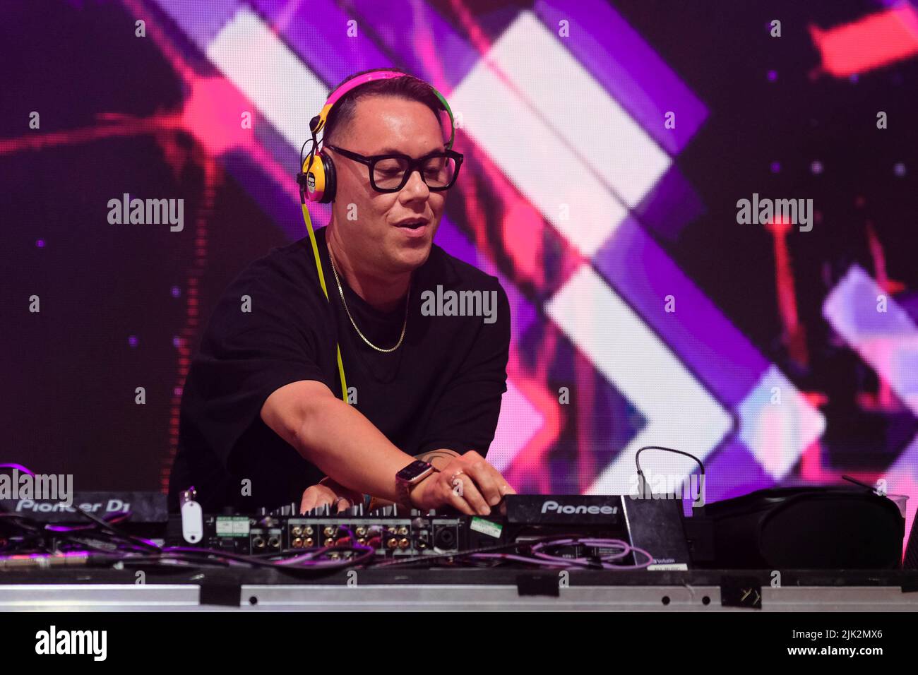 Gok wan family hi-res stock photography and images - Alamy