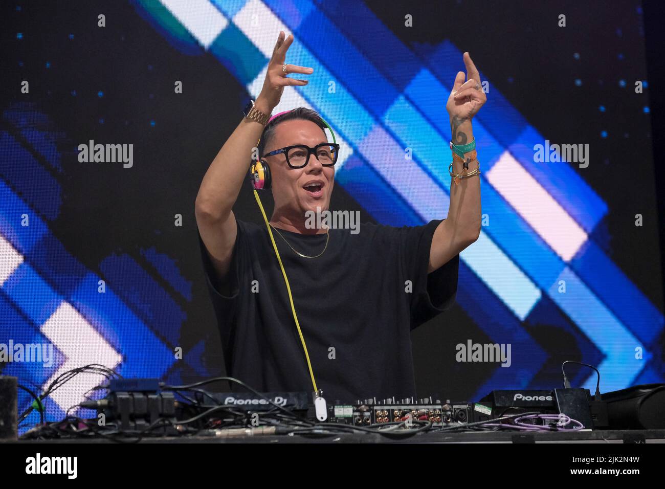 Gok wan family hi-res stock photography and images - Alamy