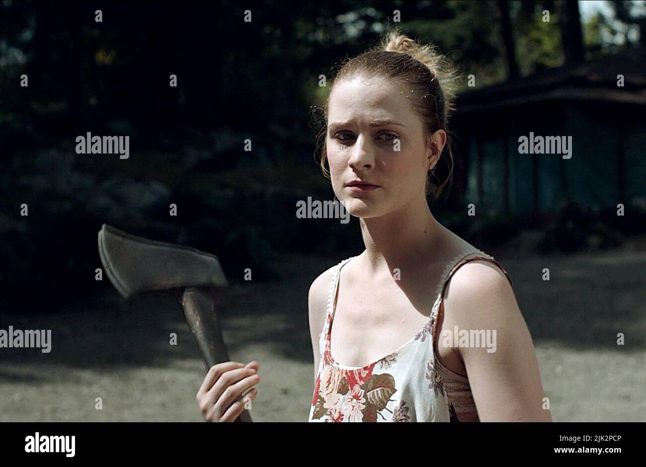 EVAN RACHEL WOOD, INTO THE FOREST, 2015 Stock Photo - Alamy