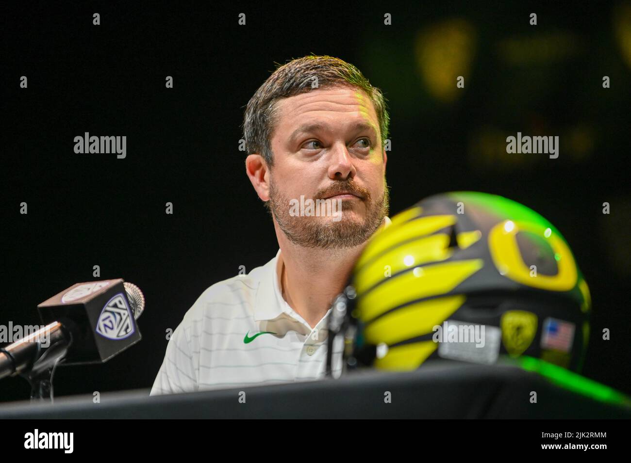 Oregon Ducks head coach Dan Lanning speaks during PAC-12 Media Day on ...