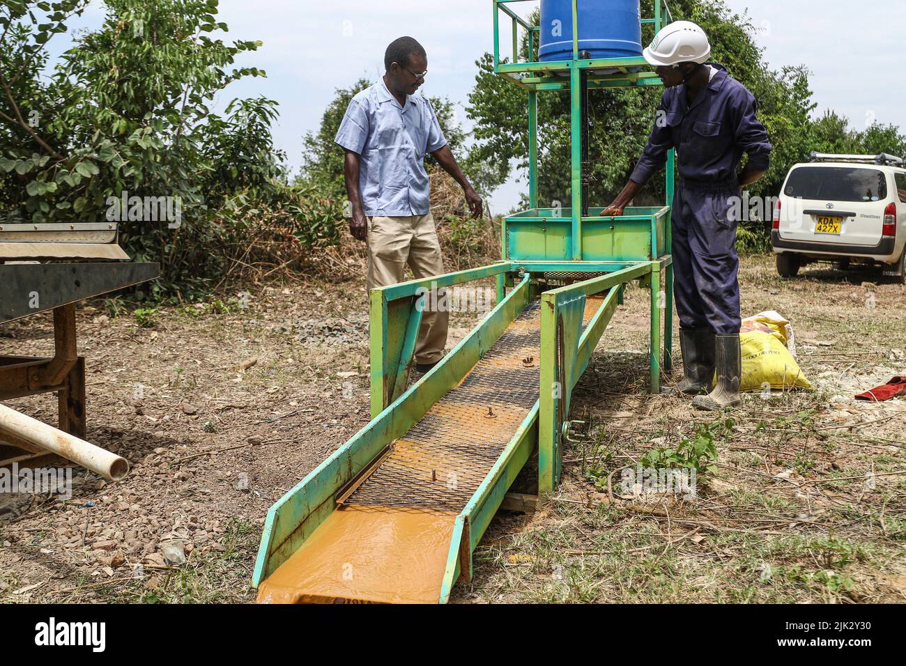 July 27, 2022, Migori, Nyanza, Kenya: Artisanal miners are seen working ...