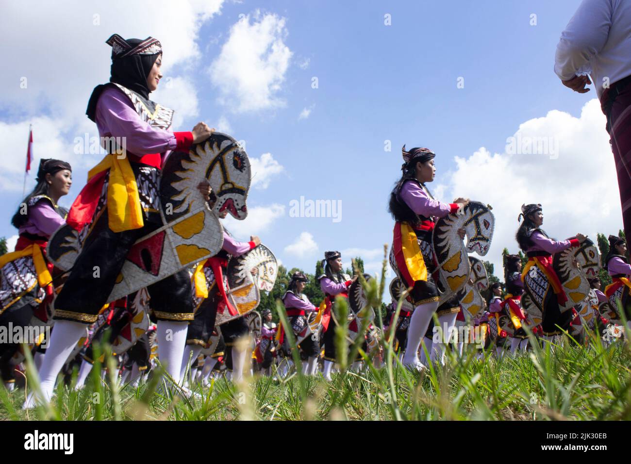 "Yogyakarta, Indonesia - May 2, 2019, breaking jathilan dancing (tari ...