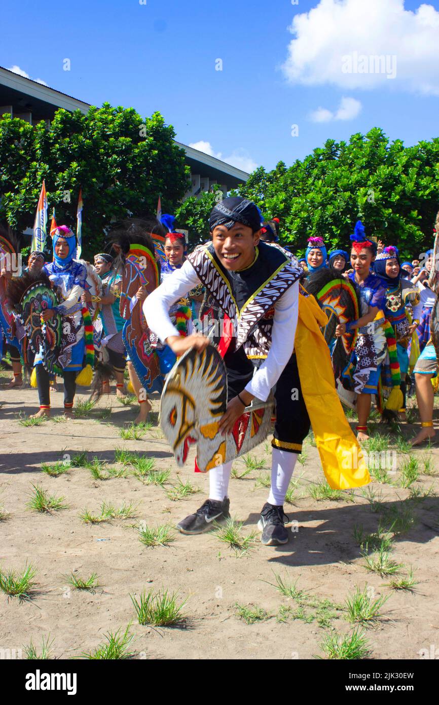 "Yogyakarta, Indonesia - May 2, 2019, breaking jathilan dancing (tari ...