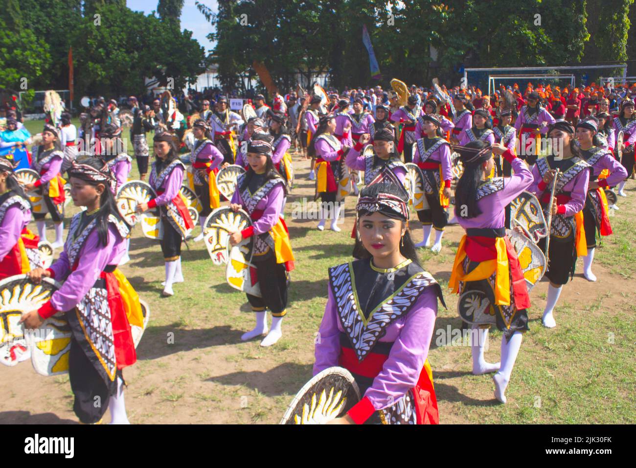 "Yogyakarta, Indonesia - May 2, 2019, breaking jathilan dancing (tari ...