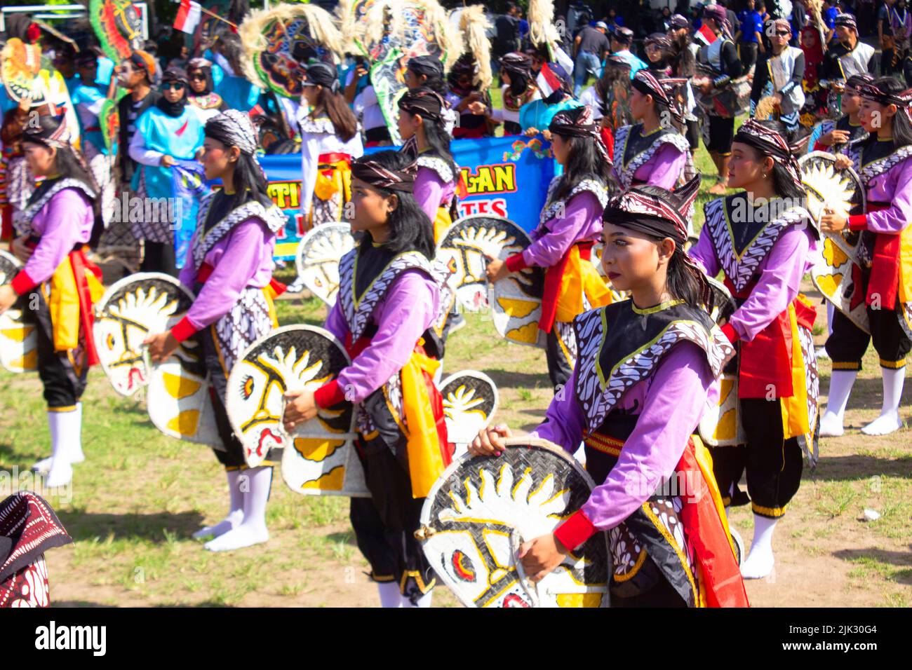 "Yogyakarta, Indonesia - May 2, 2019, breaking jathilan dancing (tari ...