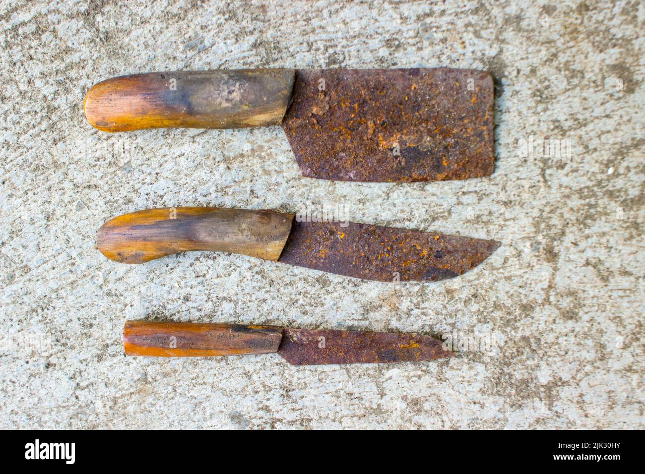 Old bowie knife isolated hi-res stock photography and images - Alamy