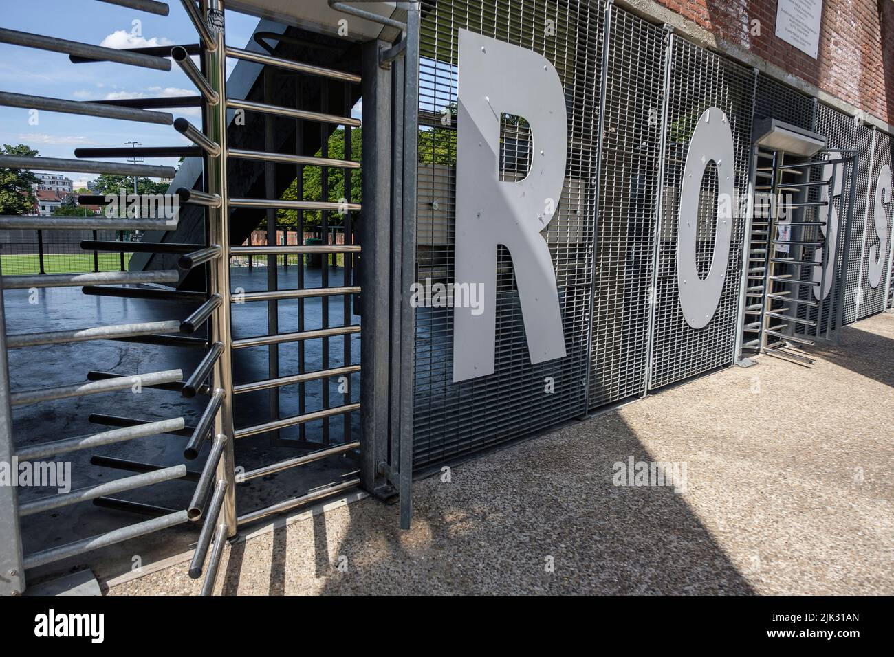 Soccer stadium - Crossing of Schaerbeek - Gates to access | Stade de ...