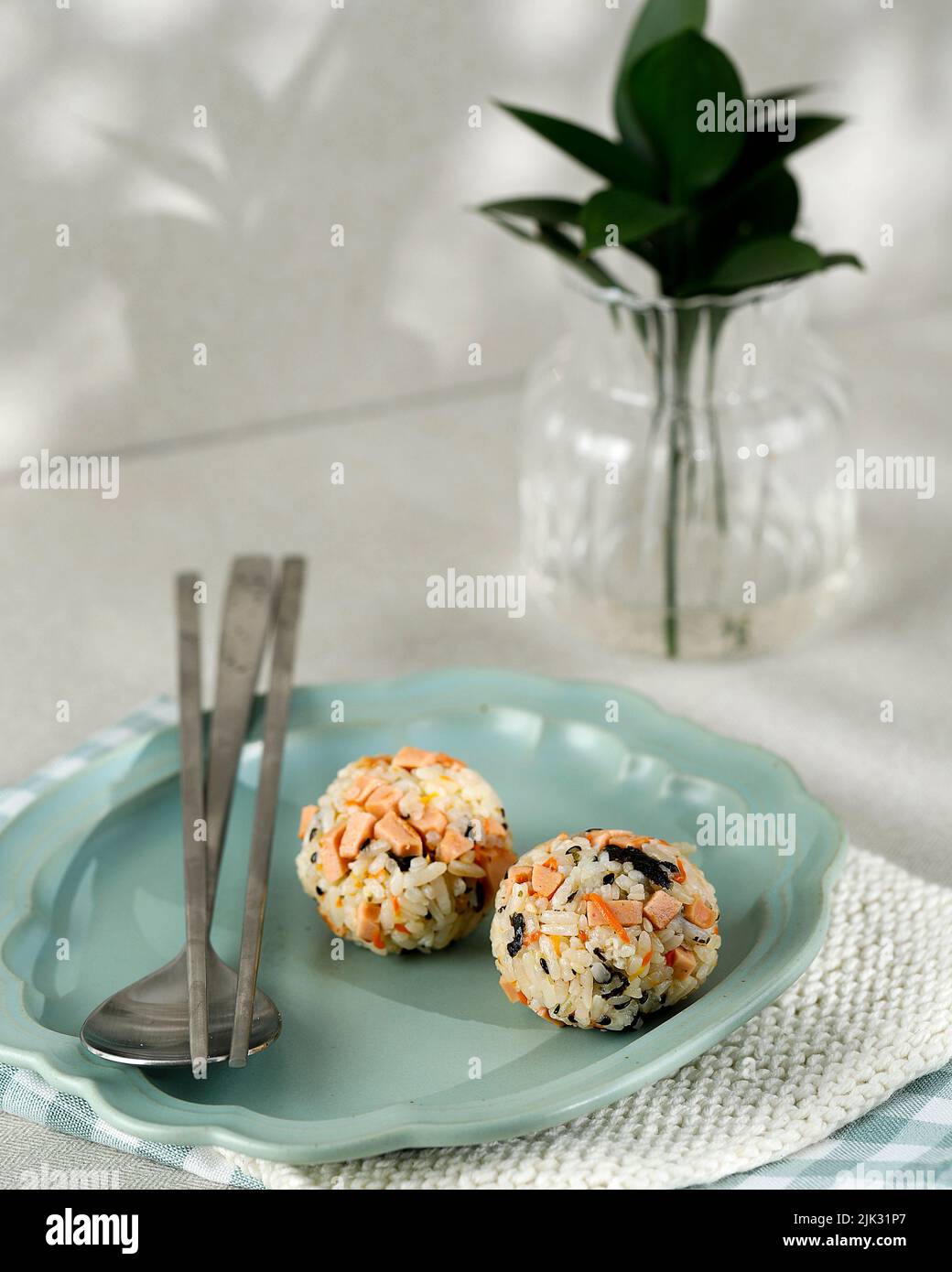 Jumeogbab or Jumeokbap, Korean Seaweed Rice Ball . Rice Mixed with ...