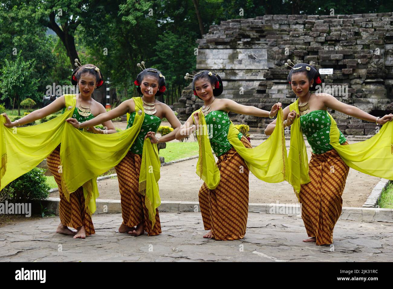 Indonesian traditional dancers with traditional clothes which are ...