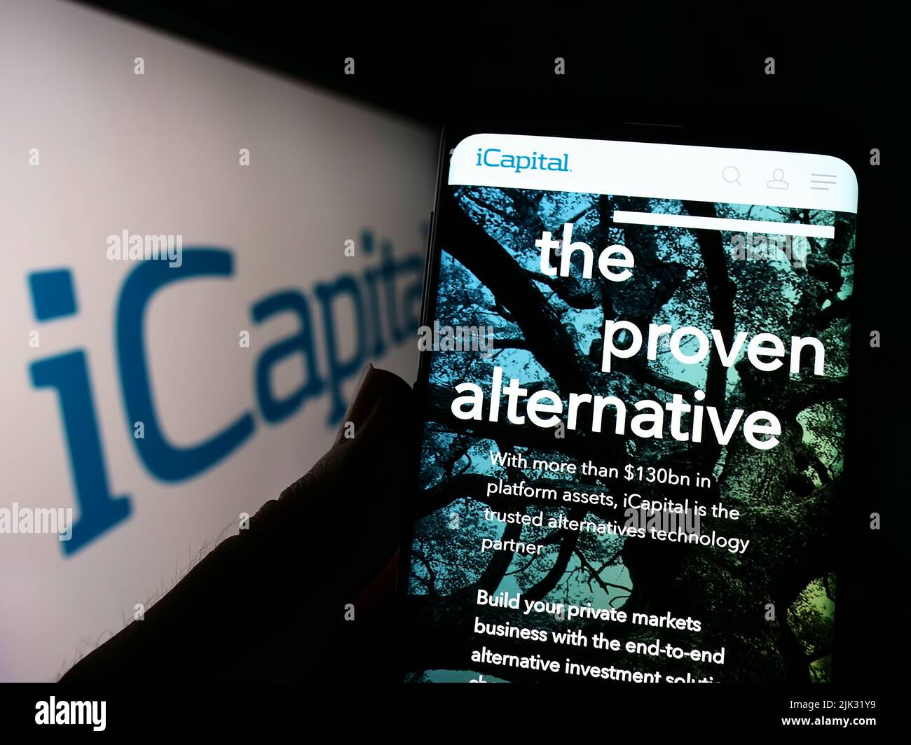 Institutional capital network hi-res stock photography and images - Alamy