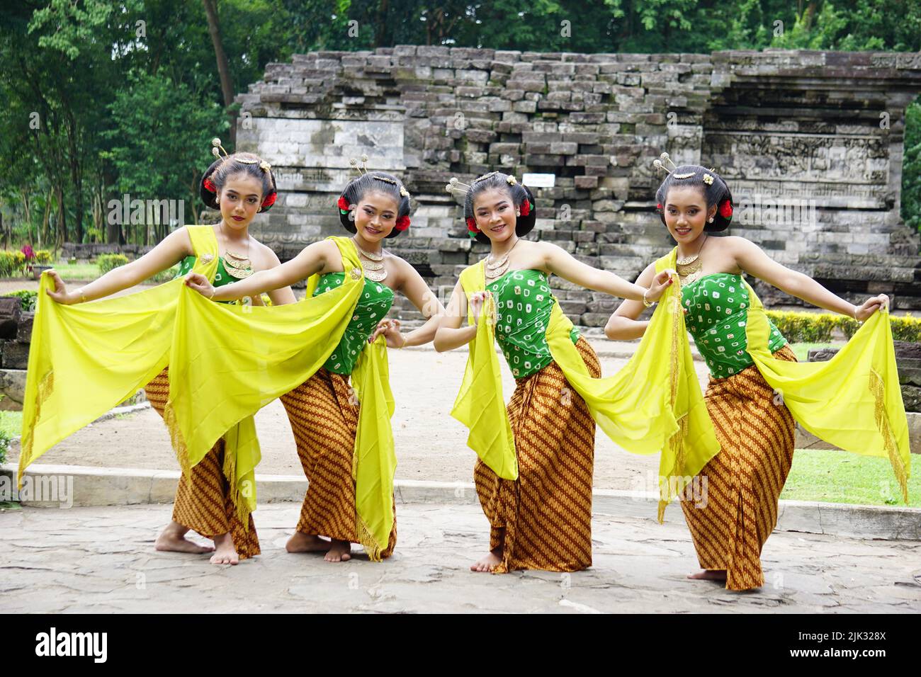 Indonesian traditional dancers with traditional clothes which are ...