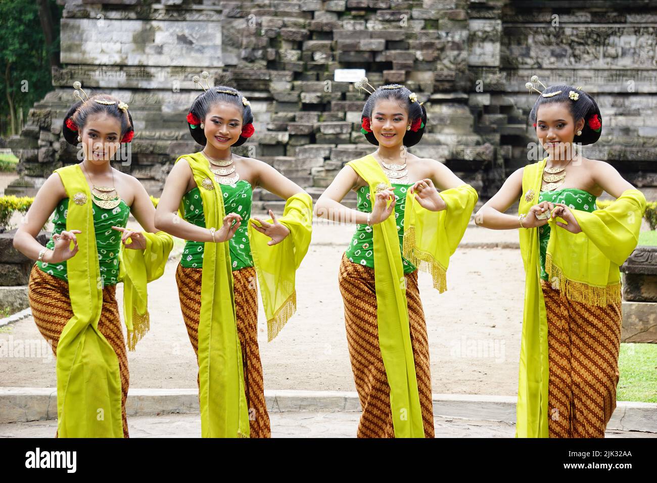 Indonesian traditional dancers with traditional clothes which are ...